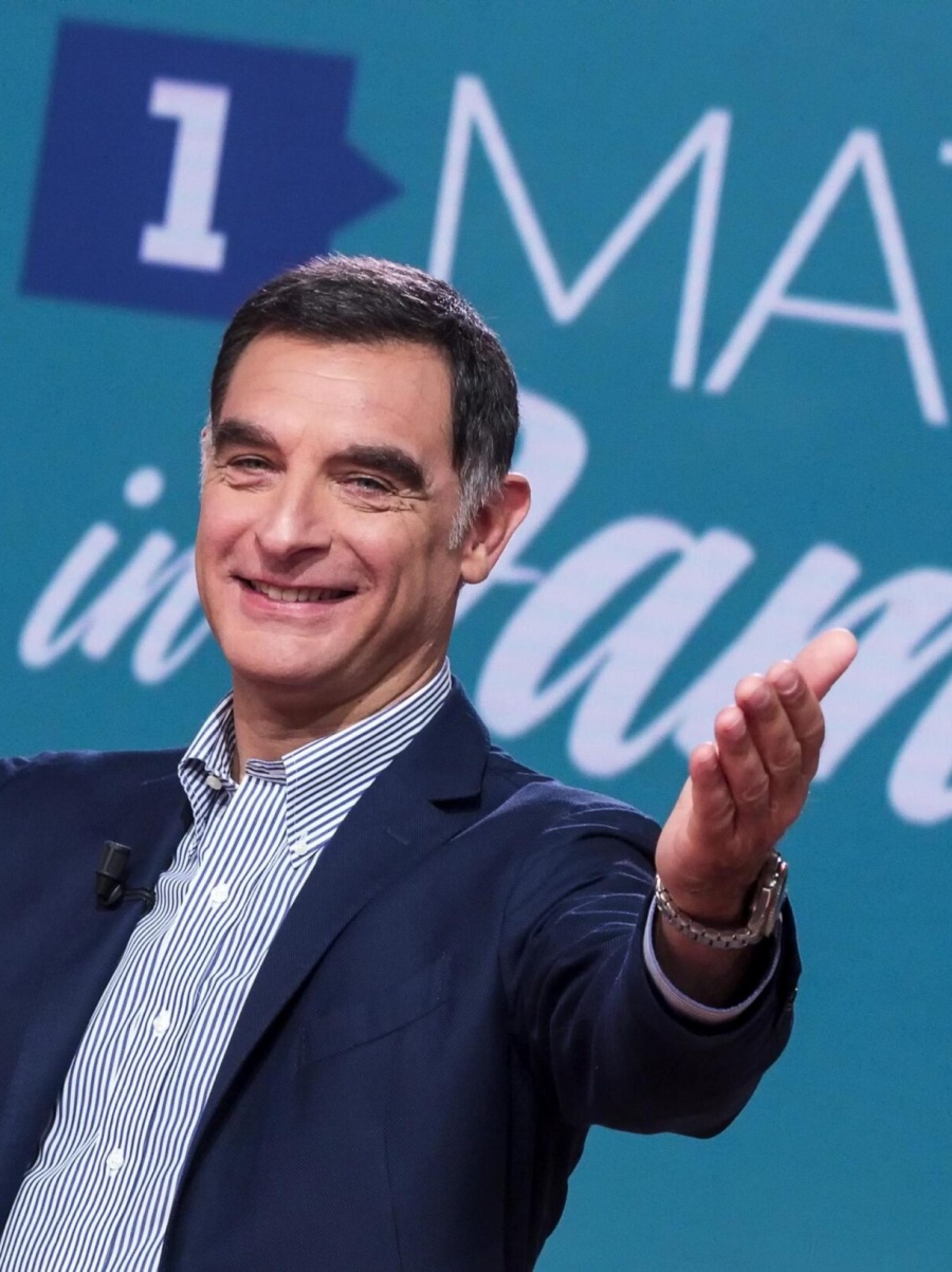 Tiberio Timperi ricorda la madre morta giovanissima