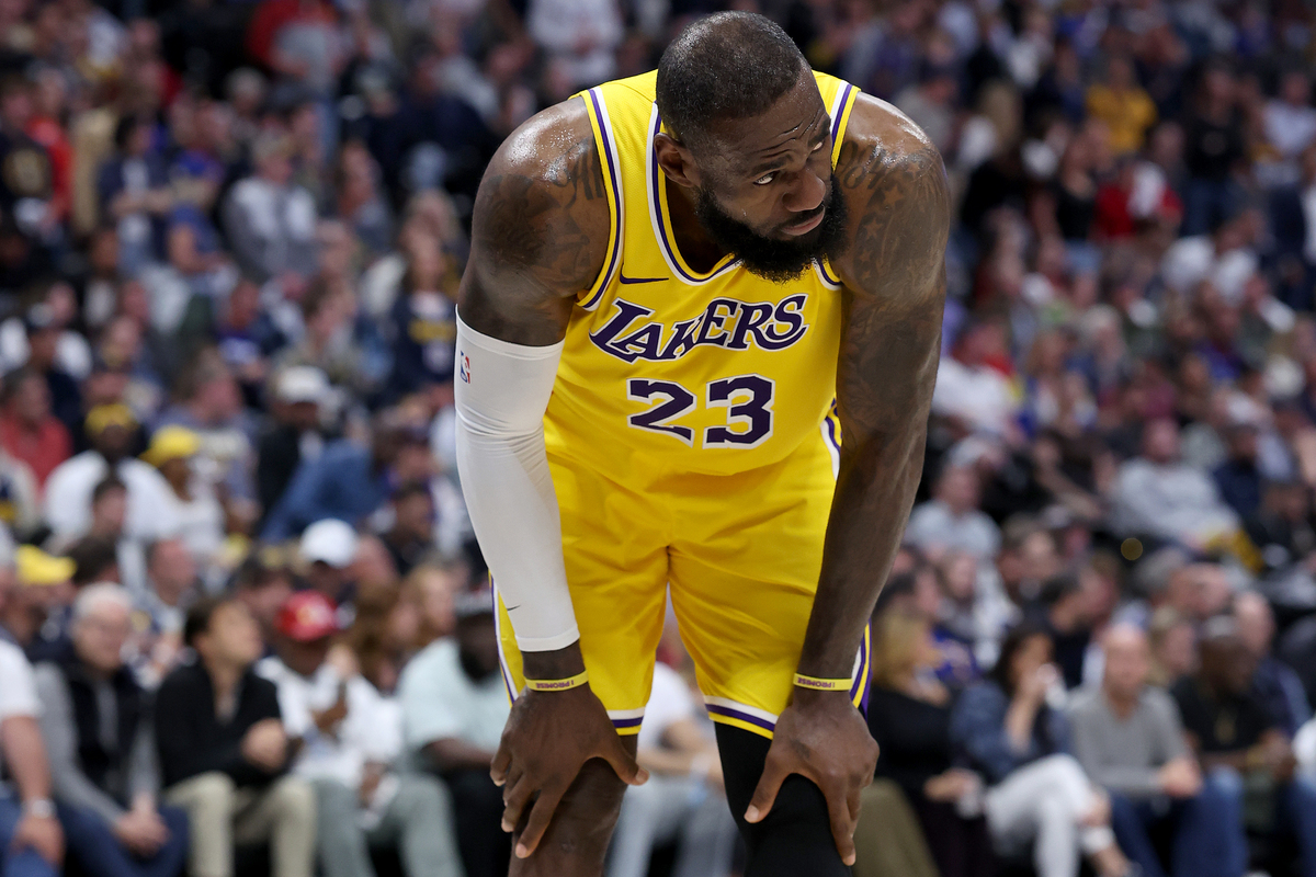 Lakers, LeBron James ha coronato un sogno: quello di giocare insieme al ...